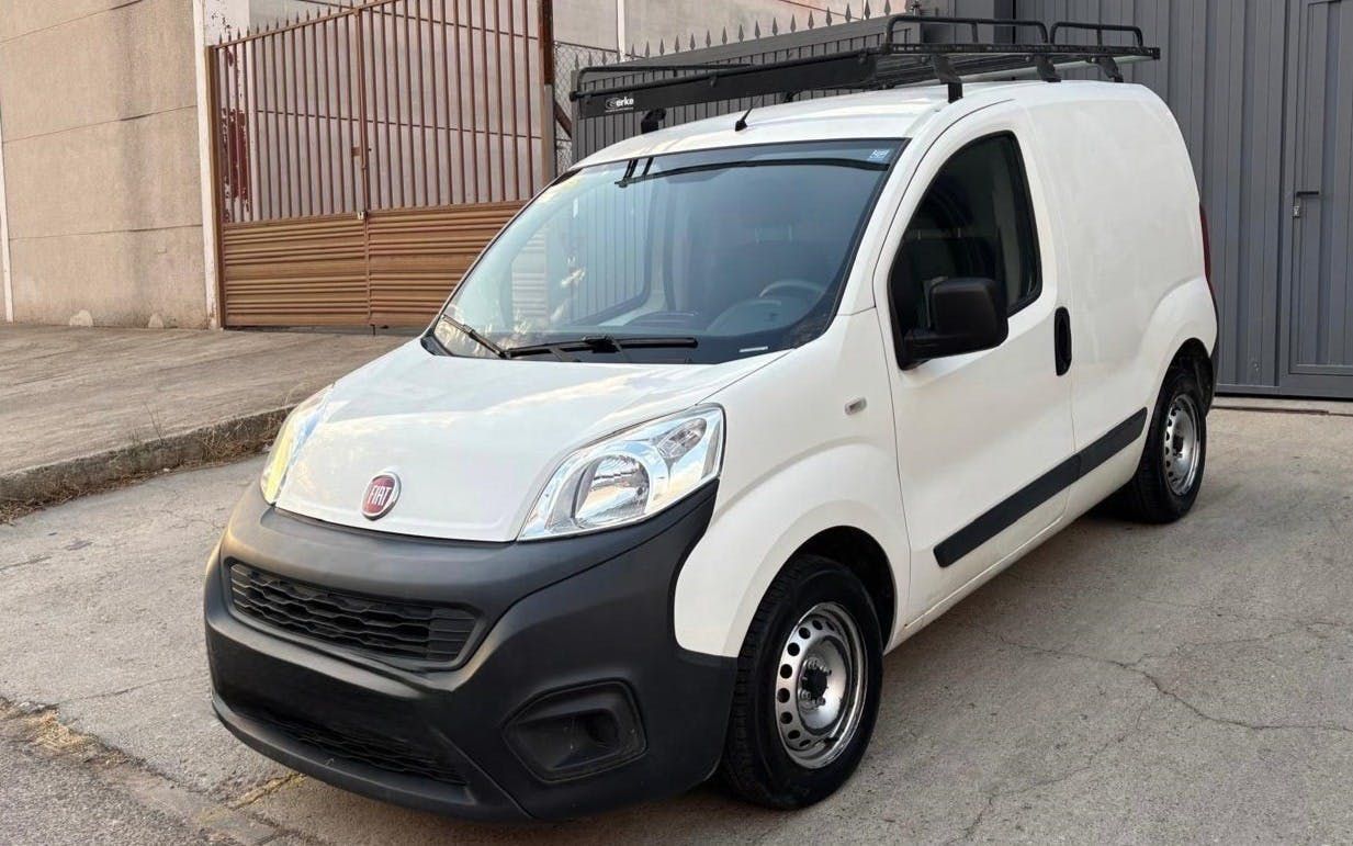 Lej en Fiat Fiorino fra David i Madrid for 26 €/dag med GoMore